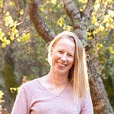 Meet Alumni Board Member, Katie (Ditmore) Sinaikin '97 | MPA News